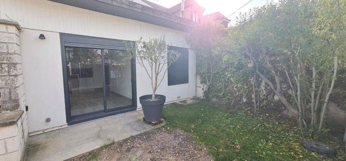 Forêt de Gagny : Maison 2 pièces à louer