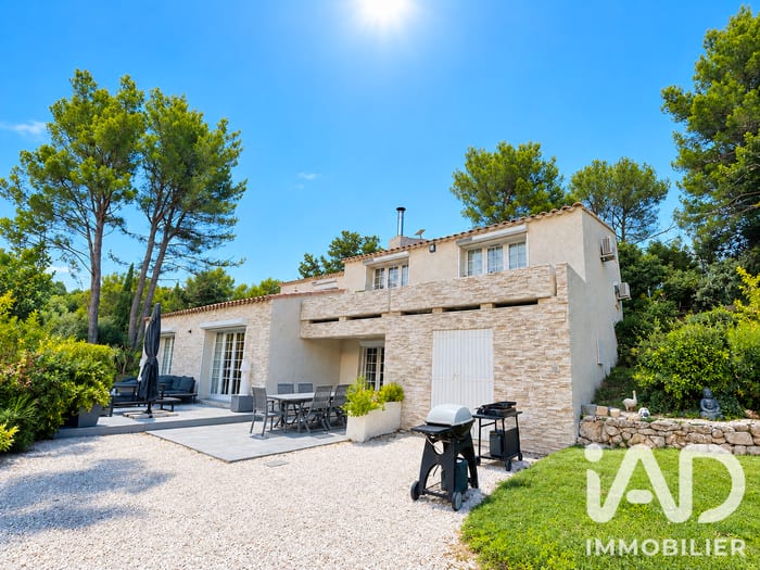 Maison 6 pièces à Aubagne, Arnaud Solans, Garlaban Royante, Saint-Mitre, à vendre