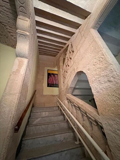 Appartement à vendre - Nîmes, Ecusson, Arènes - 4 pièces - 2 chambres