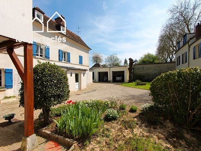 Louveciennes : Maison 8 pièces à vendre