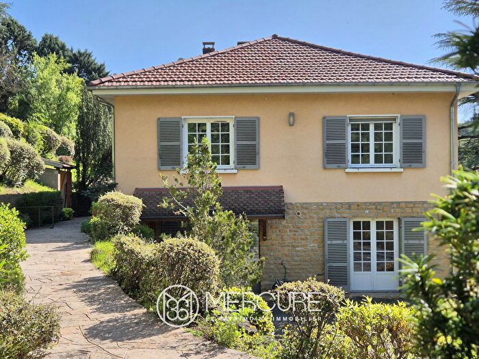 Maison à vendre - Saint-Cyr-au-Mont-dOr - 9 pièces - 5 chambres