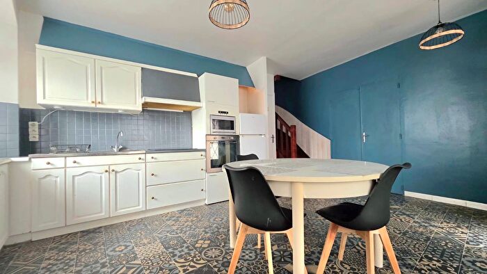 Maison à vendre - Locminé - 3 pièces - 1 chambre