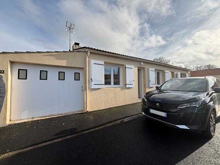Maison à louer - La Mothe-Achard - 4 pièces - 3 chambres