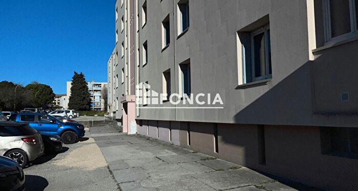 Appartement à vendre - Uzès - 3 pièces - 2 chambres