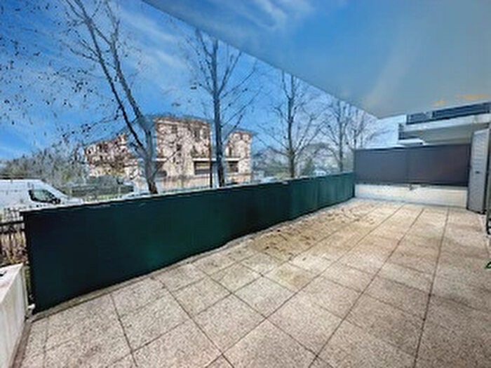 Appartement à vendre - Villeneuve-le-Roi, Bord de lEau - 3 pièces - 2 chambres