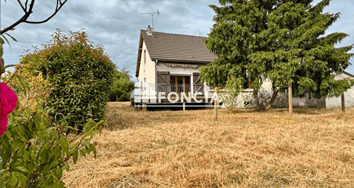 Maison à vendre - Saint-Martin-dAbbat - 4 pièces - 2 chambres