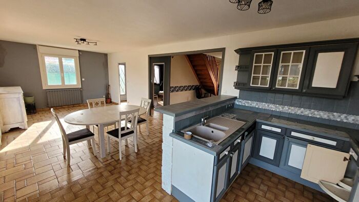 Maison à vendre - Spay - 5 pièces - 3 chambres