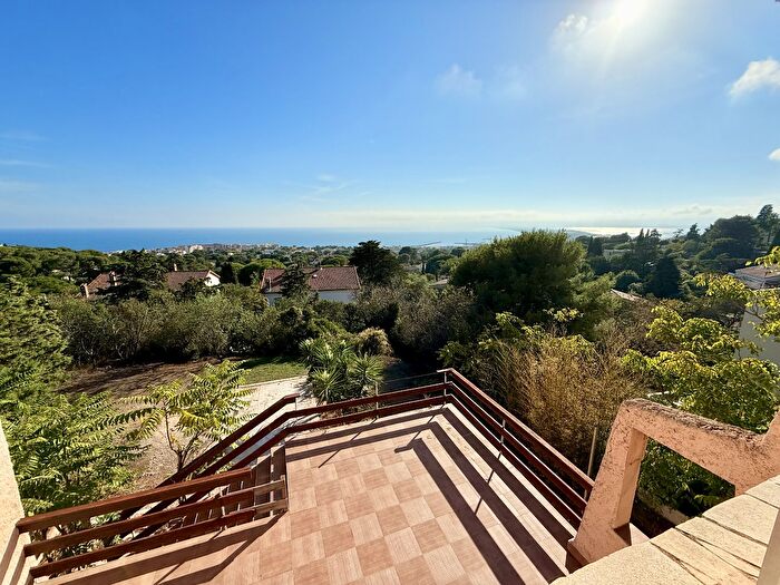 Sète, Saint-Clair : Maison 5 pièces à vendre