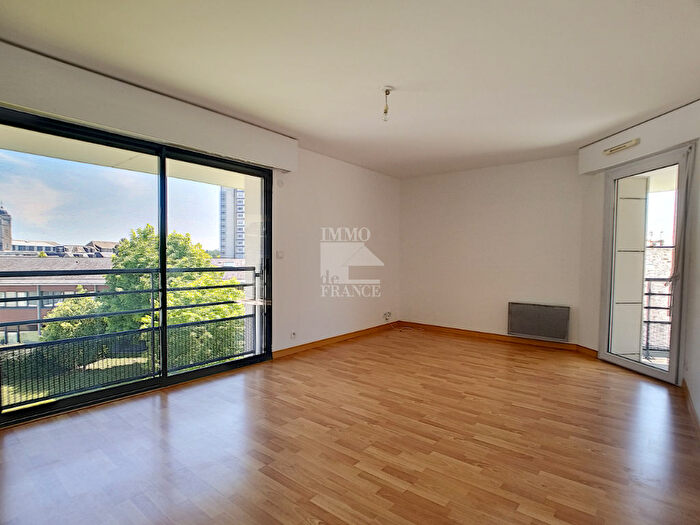 Appartement à louer - Laval, Les Fourches - 2 pièces - 1 chambre