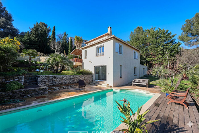 Maison à vendre - Toulon, La Serinette, La Barre - 9 pièces - 6 chambres