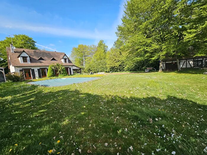 Maison à vendre - Chuelles - 6 pièces - 4 chambres