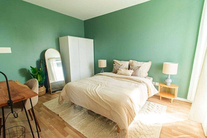 Appartement 1 pièce à louer - Pont de Flandre, Paris 19ème arrondissement
