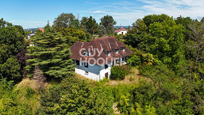 Maison à vendre - Lagor - 7 pièces - 6 chambres