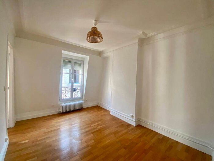 Appartement 2 pièces à La Fourche-Guy Môquet, Paris 17ème arrondissement, à louer
