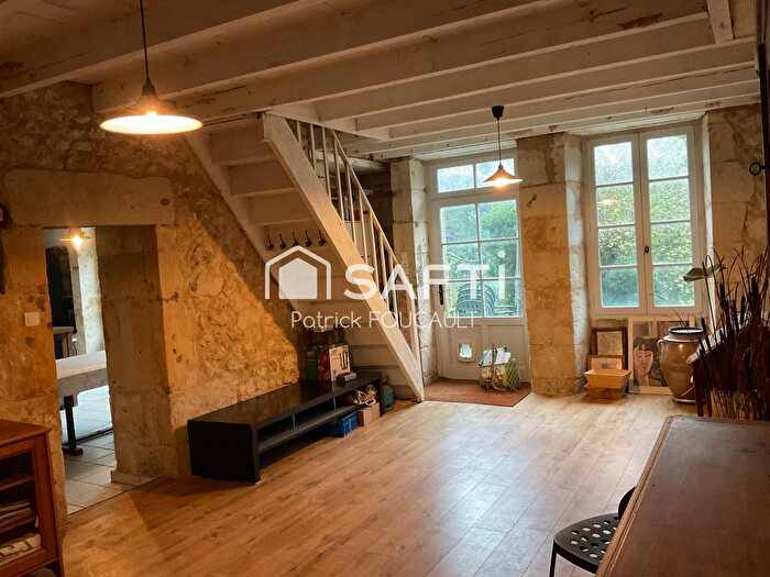 Maison 8 pièces à vendre à Mortagne-sur-Gironde