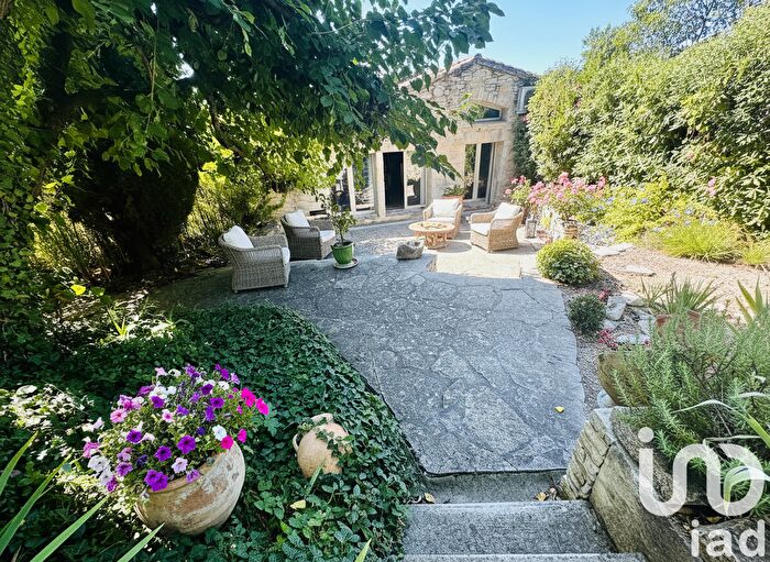 Maison à vendre - Nages-et-Solorgues - 6 pièces - 4 chambres