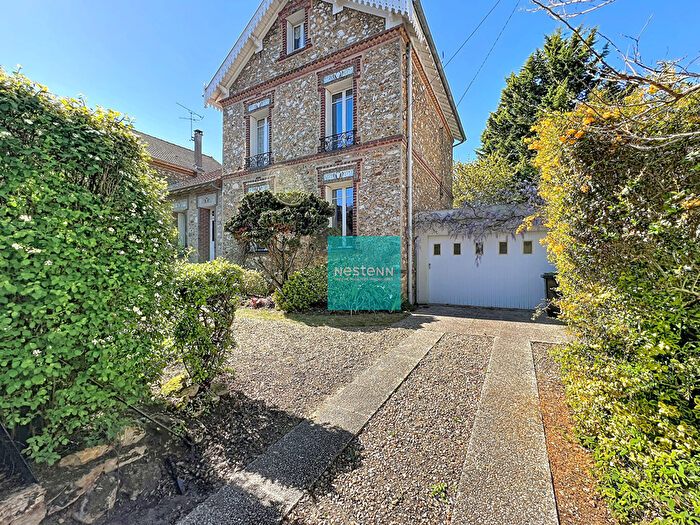 Maison 6 pièces à vendre à Franconville, Vieux Marché
