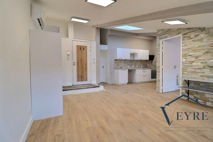 Appartement 2 pièces à Vic-le-Comte, à louer