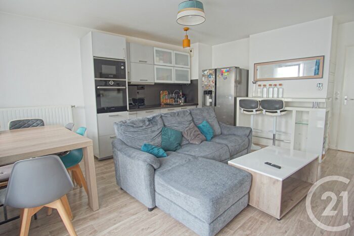 Appartement à vendre - Choisy-le-Roi, Centre-ville, Parc Prairie, Hautes Bornes - 4 pièces - 3 chambres