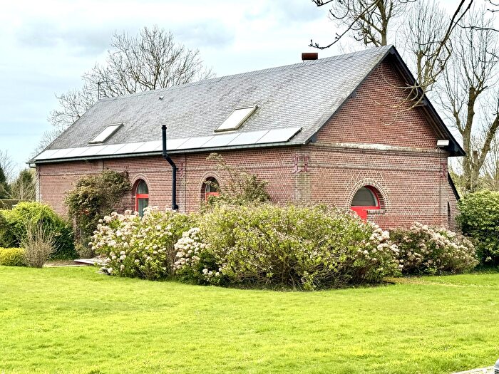 Maison à vendre - Saint-Vaast-Dieppedalle - 5 pièces - 4 chambres