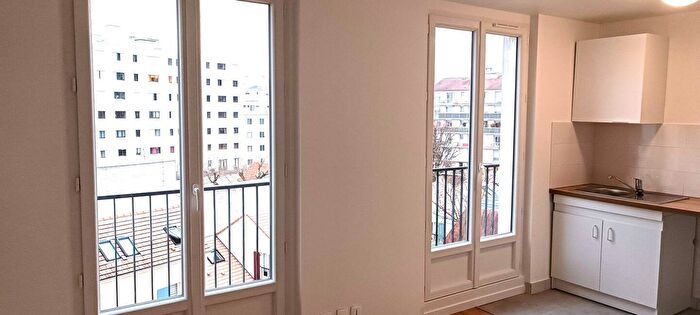 Centre Ville-Vieux Puteaux : Appartement 1 pièce à louer