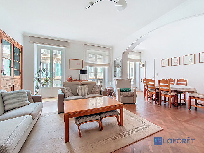 Appartement à vendre - Nice, Centre-ville - 5 pièces - 3 chambres