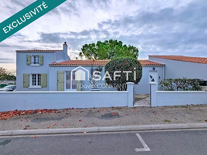 Maison à vendre - La Grève-sur-Mignon - 5 pièces - 3 chambres