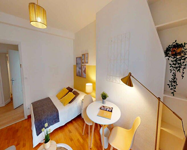 Muette Nord, Paris 16ème arrondissement : Appartement 8 pièces à louer