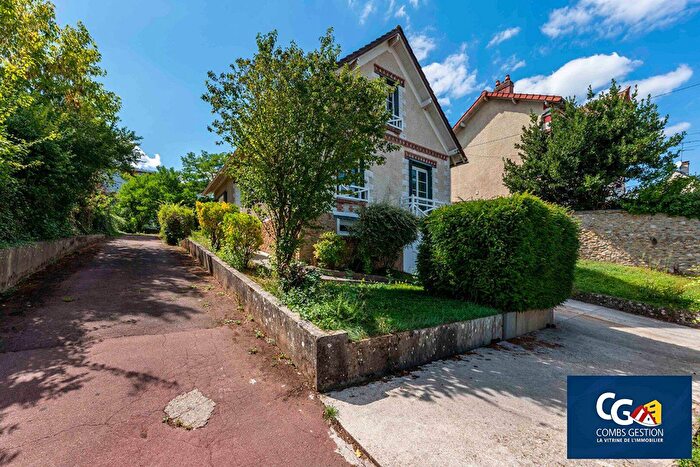 Beausoleil, Combs-la-Ville - Maison 6 pièces à louer