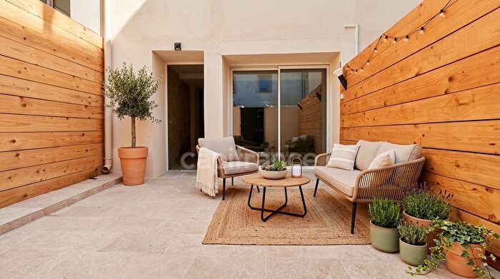 Appartement 5 pièces à Eyragues, à vendre