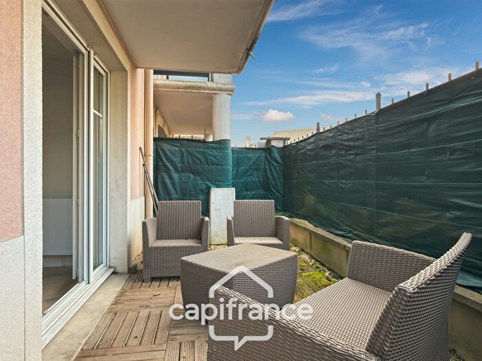 Appartement à louer - Saint-Gratien, Gare - 2 pièces - 1 chambre