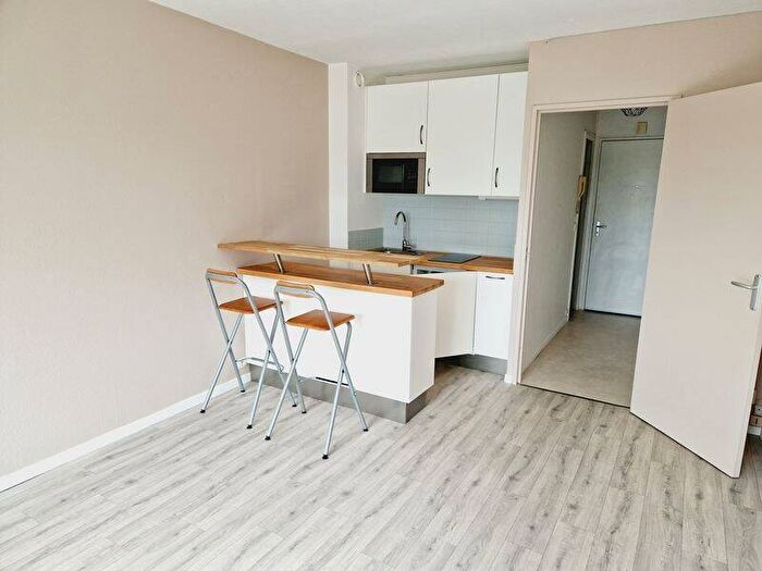 Appartement à louer - Compiègne - 1 pièce