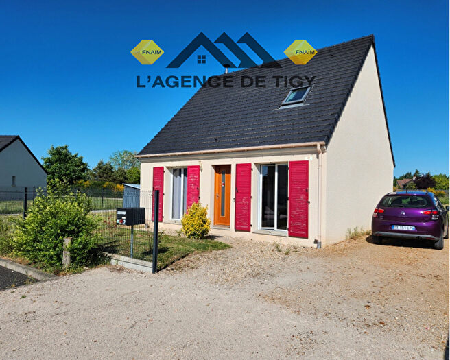 Maison à vendre - Neuvy-en-Sullias - 4 pièces - 3 chambres