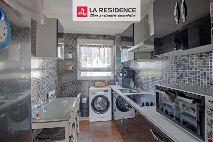 Appartement à vendre - Les Mureaux, Route de Verneuil, Aérodrome - 2 pièces - 1 chambre