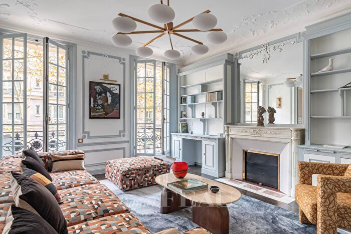 Appartement à vendre - Paris e , Champ de Mars - 5 pièces - 3 chambres