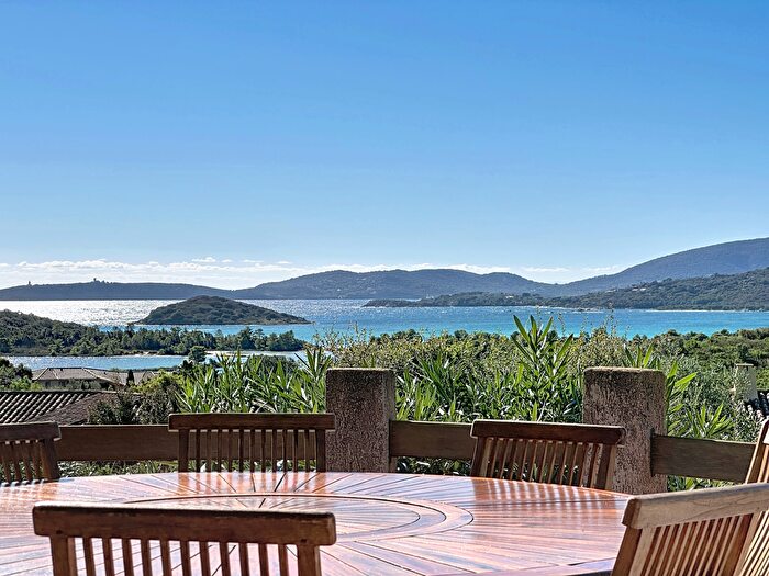 Maison à vendre - Zonza - 6 pièces - 5 chambres