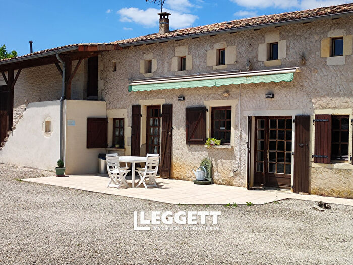 Maison à vendre - Chaunay - 10 pièces - 6 chambres