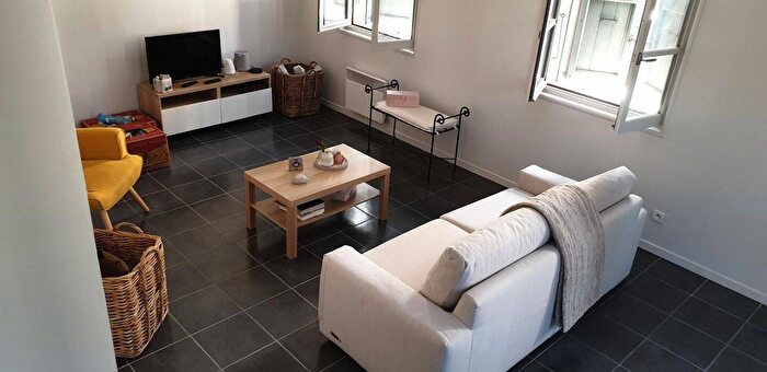 Appartement à louer - Centre Ville, Castres - 3 pièces - 2 chambres