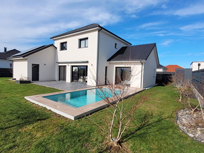 Maison à vendre - Sauvagnon - 5 pièces - 4 chambres