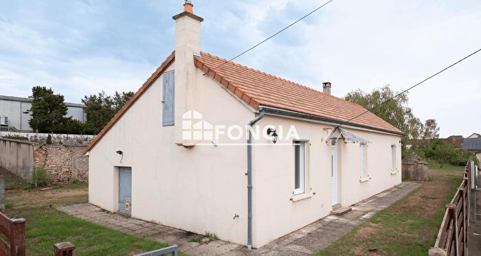 Maison 4 pièces à vendre à Connerré