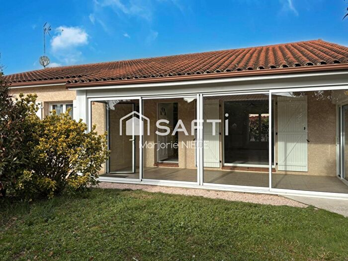 Maison à vendre - Lagardelle-sur-Lèze - 4 pièces - 3 chambres