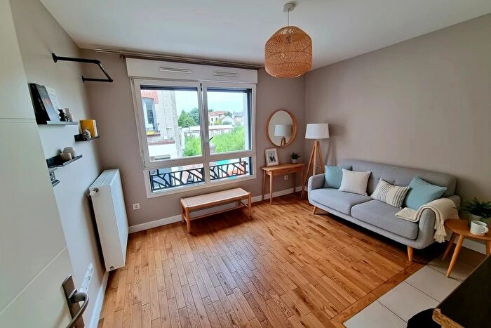 Appartement à vendre - Colombes, Charles de Gaulle - 1 pièce