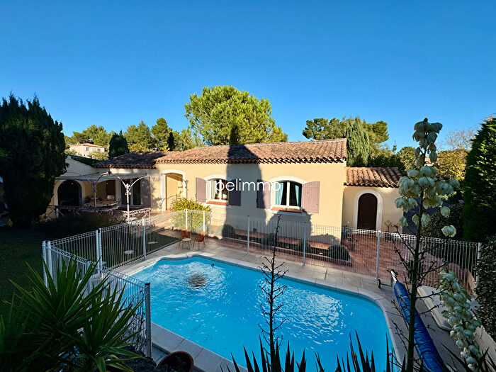 Maison à vendre - Salon-de-Provence, Hautes Viougues, Saint-Come, Pavillon - 4 pièces - 3 chambres