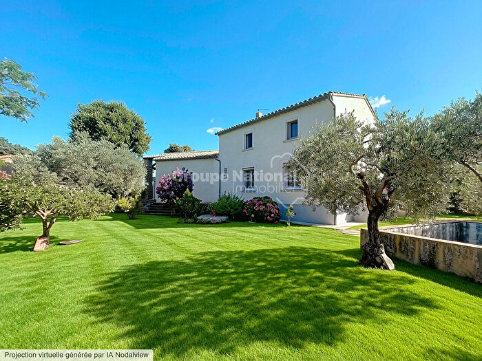 Maison à vendre - Rochegude - 7 pièces - 5 chambres