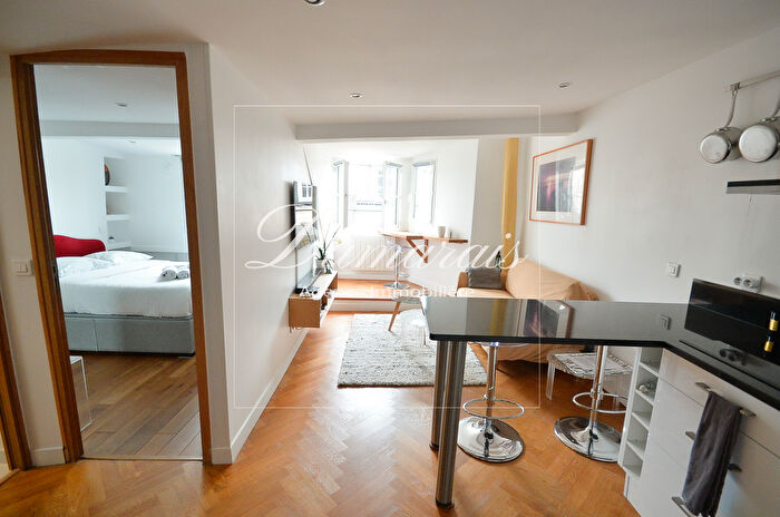 Appartement à vendre - Paris e , Saint-Gervais - 2 pièces - 1 chambre