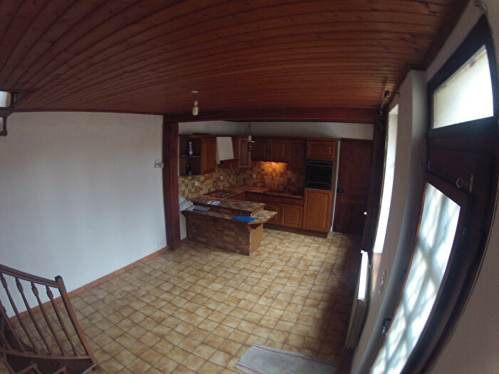 Maison à louer - Abbeville, Faubourg de Menchecourt - 3 pièces - 1 chambre