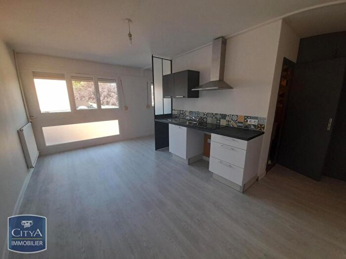 Appartement 1 pièce à louer à Cholet, Lorraine