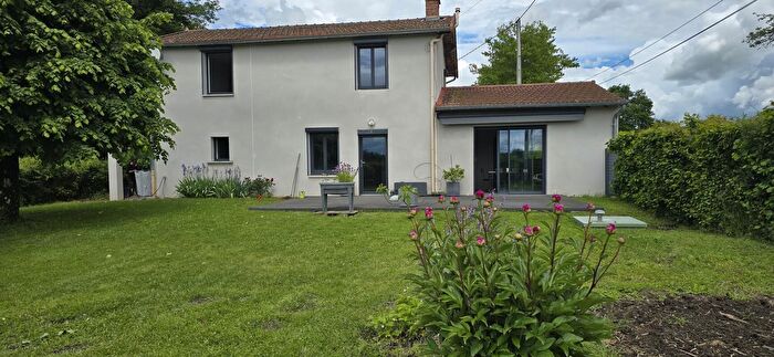 Maison 4 pièces à La Clayette, à vendre