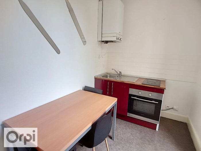 Appartement 1 pièce à louer - Cité Bretonnie-Chatelet-Favieres-Conches, Montluçon