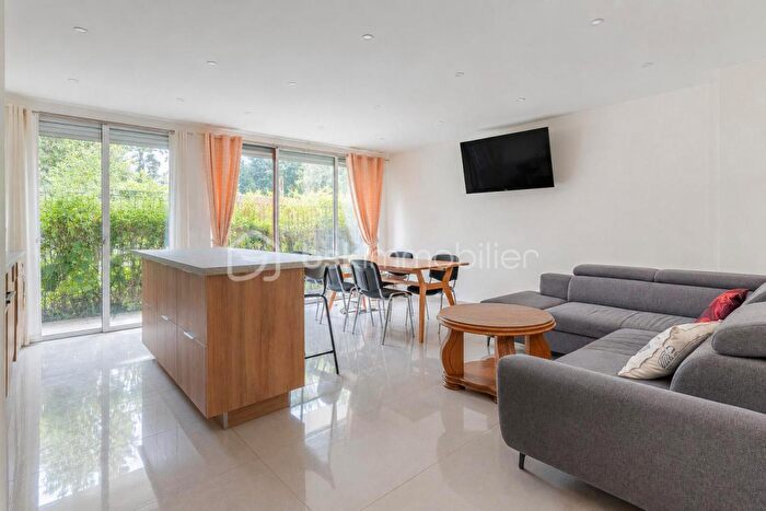 Appartement 3 pièces à Chilly-Mazarin, Nord, à vendre